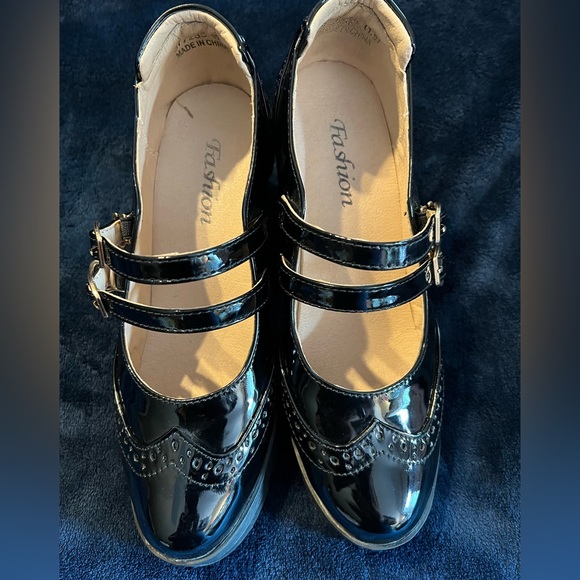 Fashion | Shoes | Patent Leather Hight Heal Chunk Shoes | Poshmark